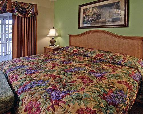 Polynesian Isles Phase 4, a Hilton Vacation Club Details : Hopaway ...