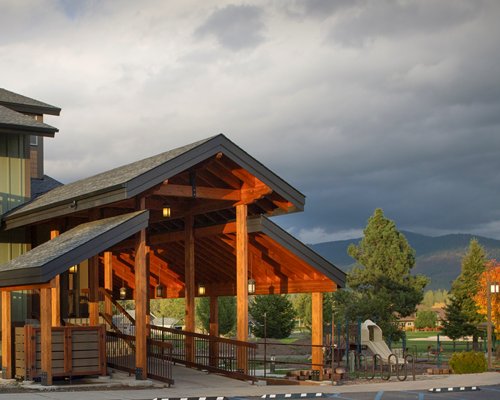 Stoneridge Resort Details : Hopaway Holiday - Vacation and Leisure Services